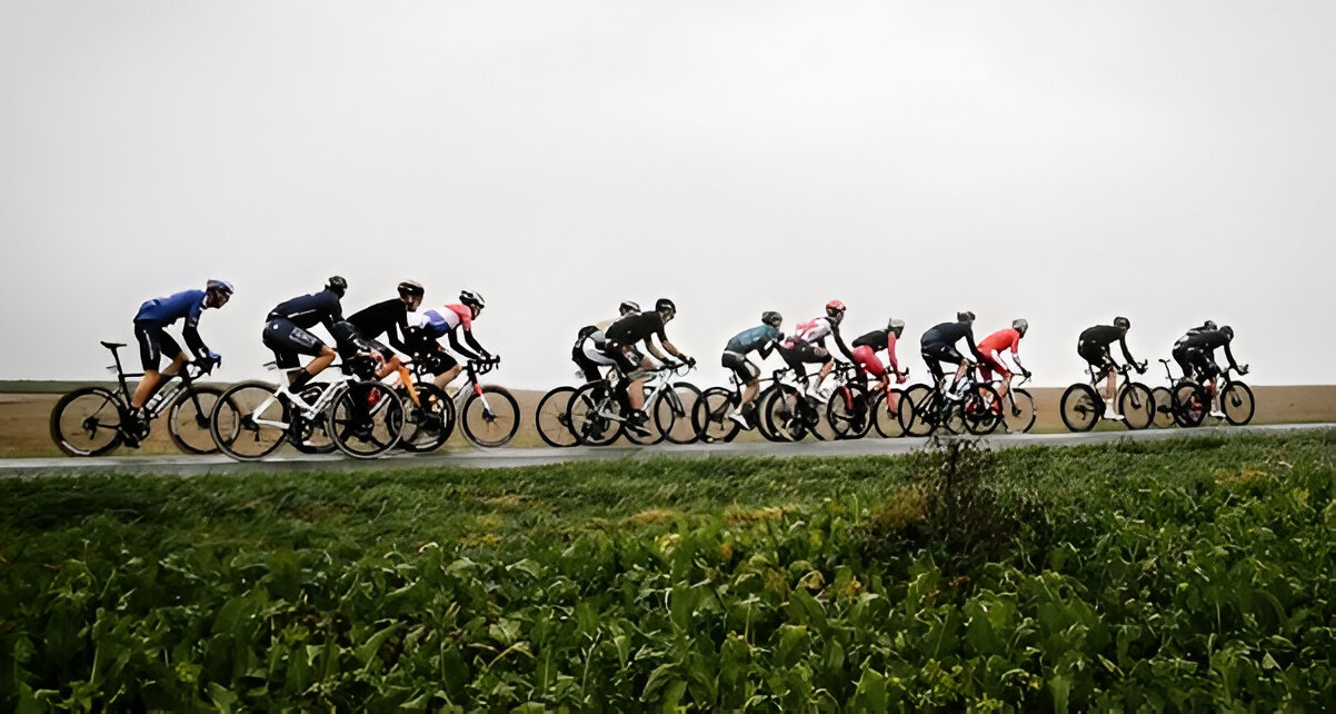 Race Guide to the Hell of the North: Paris-Roubaix – MyWhoosh